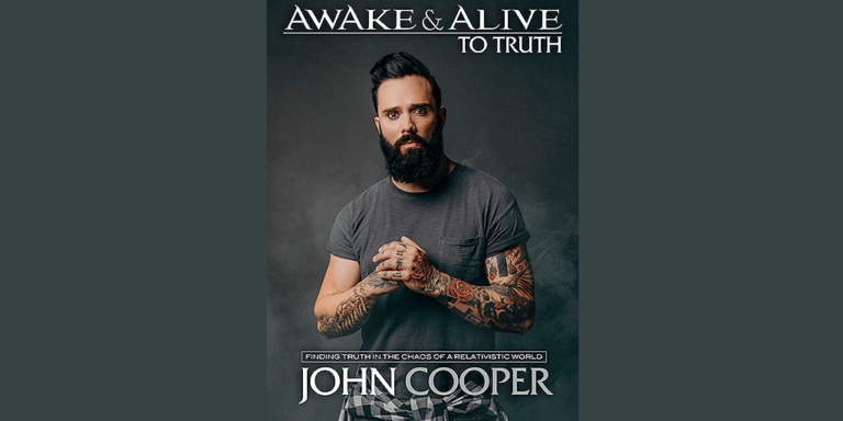 John Cooper de Skillet presenta su libro “Awake & Alive to Truth ...