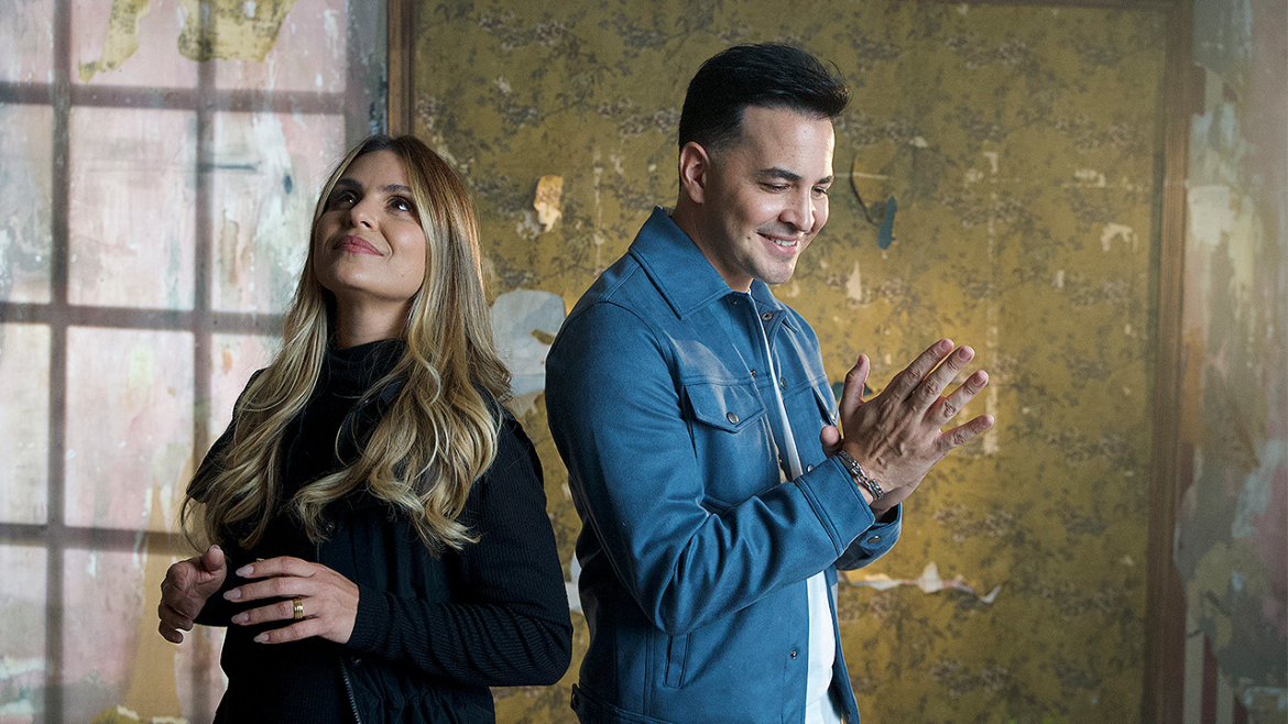 Emir Sensini y Aline Barros cantan: Yo sé quién soy – ICCRadio